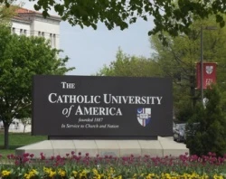 Catholic University students use spring break to serve | Catholic News ...