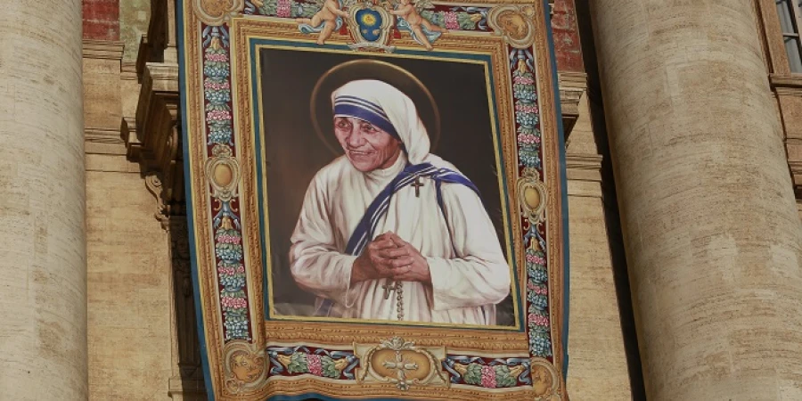 Mother Teresa has officially been declared a saint! | Catholic News Agency
