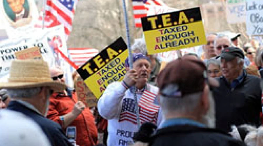 tea party protest size