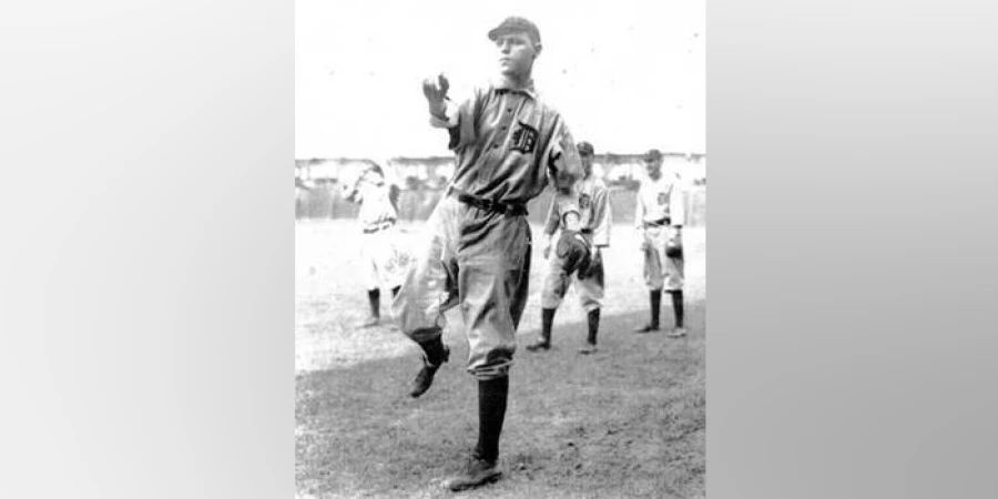 Father Allan Travers: The one-game pitcher who might have saved the ...