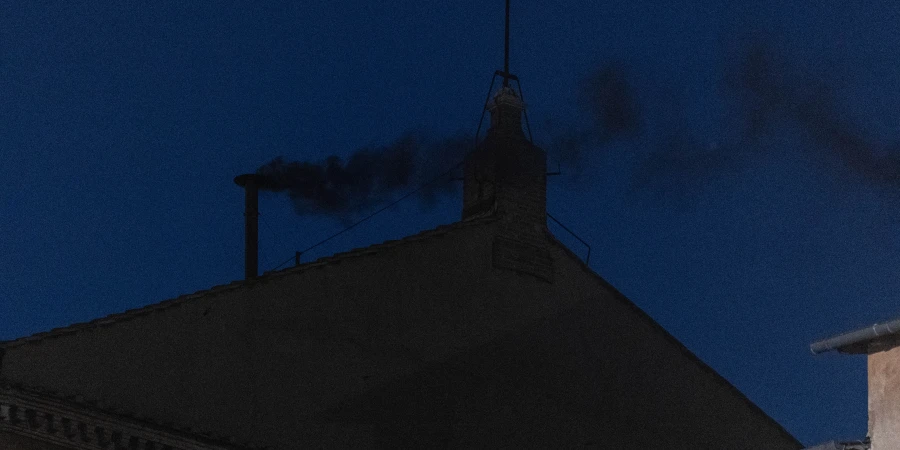 First conclave ballot concludes with black smoke as cardinals continue voting for new pope ...