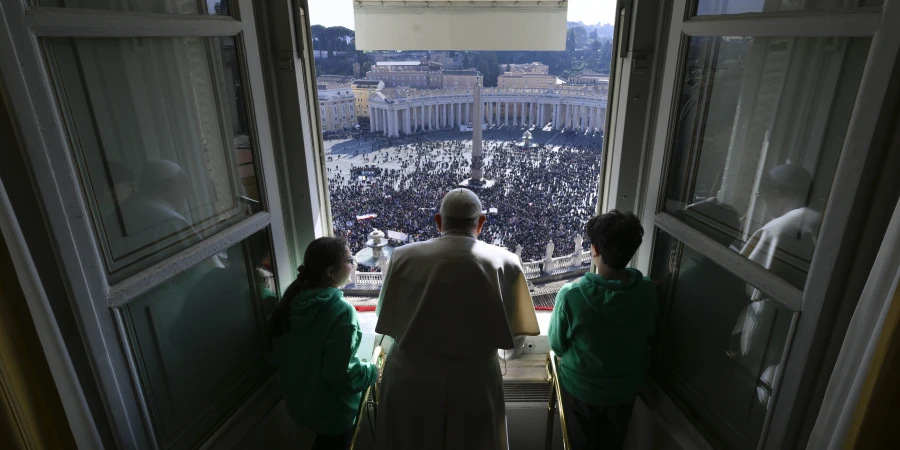 Pope Francis: ‘The devil always takes away your freedom’ | Catholic ...