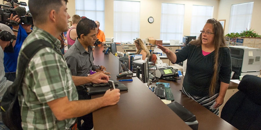 Kim Davis, who refused to certify same-sex marriages, asks Supreme ...