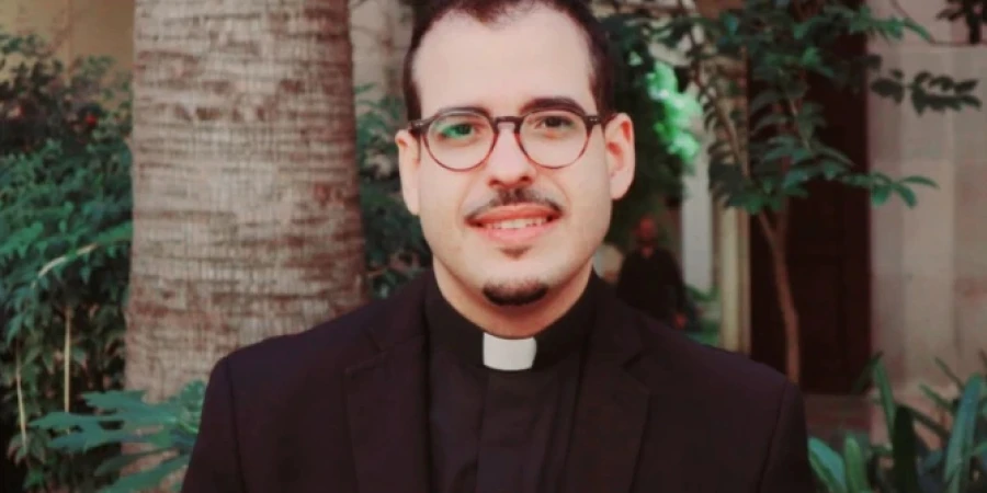 Spanish priest’s new book takes critical look at transhumanism ...