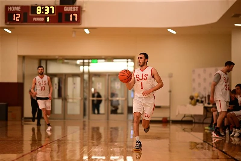 Shooting hoops for heaven: Boston seminarians form basketball team for ...