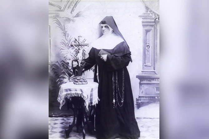 The story of Adele Brise, the seer of Our Lady of Champion, the only approved Marian apparition ...