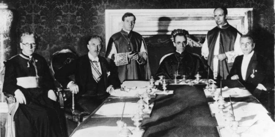 Hitler, the Holy See, and a historic treaty: The Reichskonkordat at 90 ...