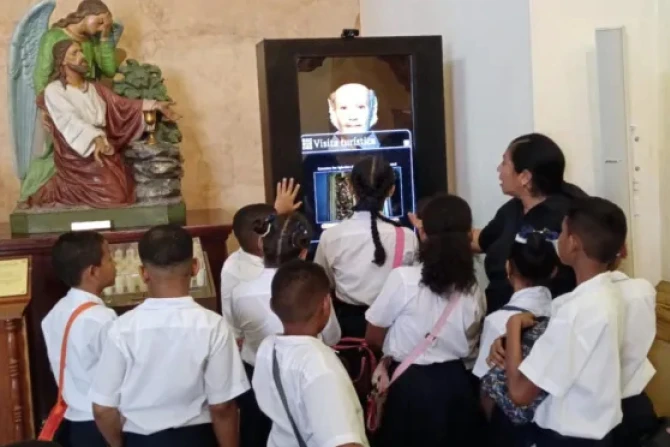 Saints and bishops ‘come to life’ as tour guides at historic Catholic ...