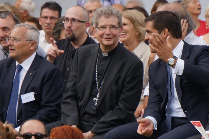 Will Archbishop Laurent Ulrich lead the Catholic archdiocese of Paris ...