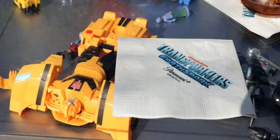 Nonbinary characters in kids’ Transformers show raise concern, backlash ...