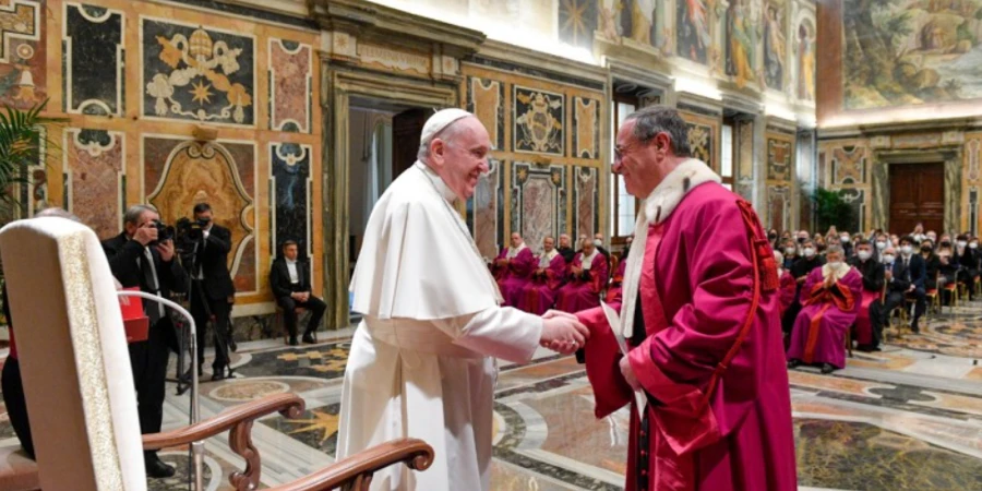 Pope Francis urges Roman Rota to work with ‘synodal spirit’ | Catholic ...