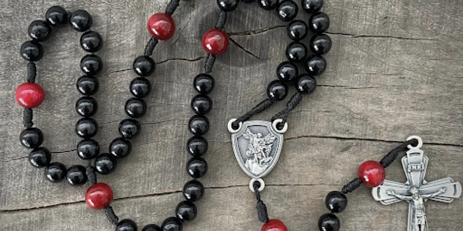 The ultimate rosary gift guide | Catholic News Agency