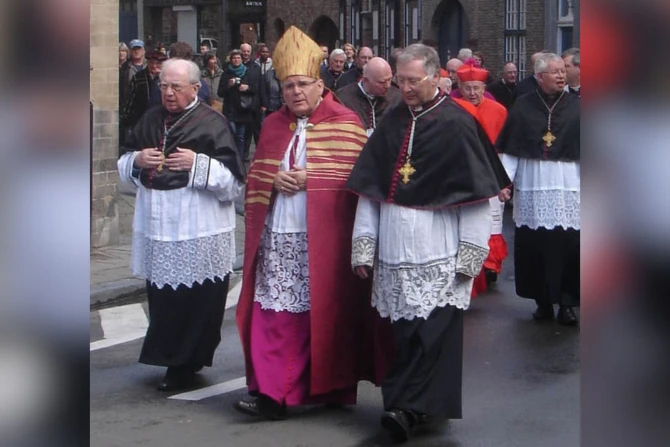 Pope Francis laicizes Belgian ex-bishop and abuser Roger Vangheluwe ...