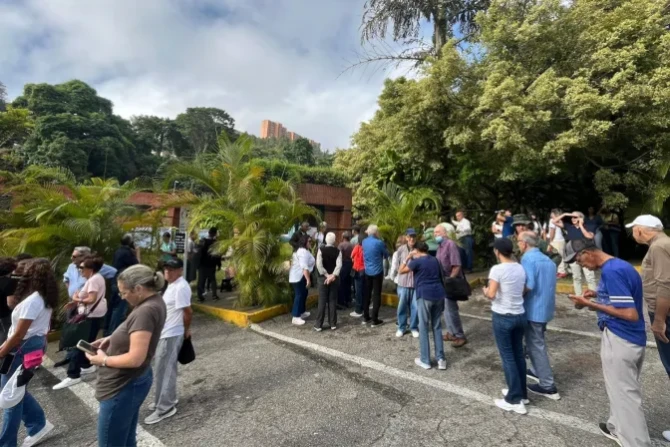 Venezuelan elections: Maduro claims victory, opposition claims fraud ...